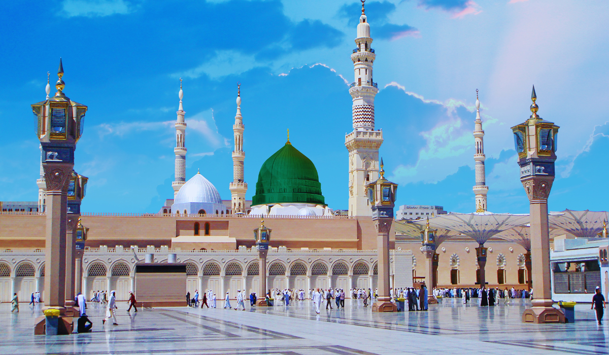 Madinah Ziyarat Guide – Must-Visit Places After Umrah - Holy Travels